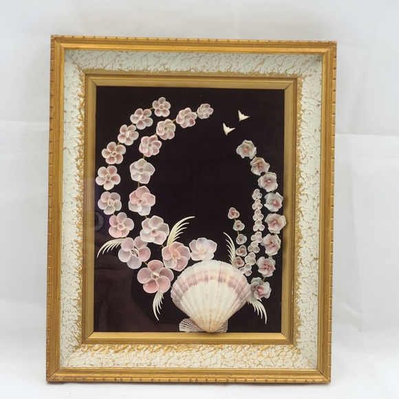Vintage | Wall Decor | Vintage Shell Wall Art Floral | Poshmark